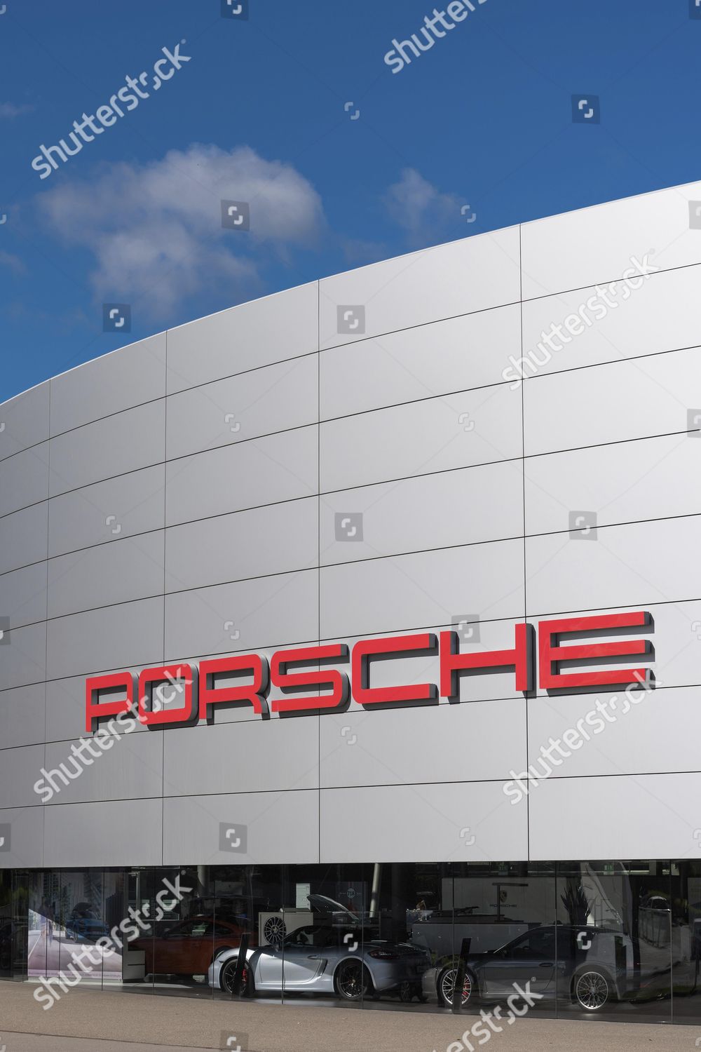 Porsche Center Porscheplatz Zuffenhausen Stuttgart Badenwuerttemberg ...