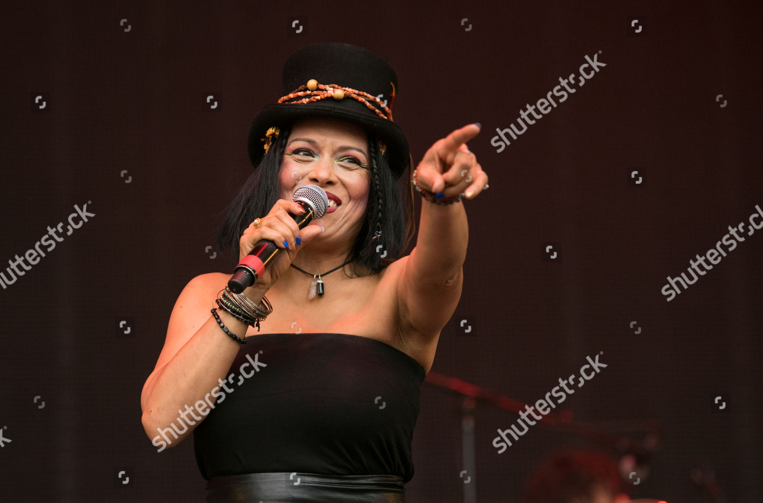 Annabella Bow Wow Wow Editorial Stock Photo - Stock Image | Shutterstock