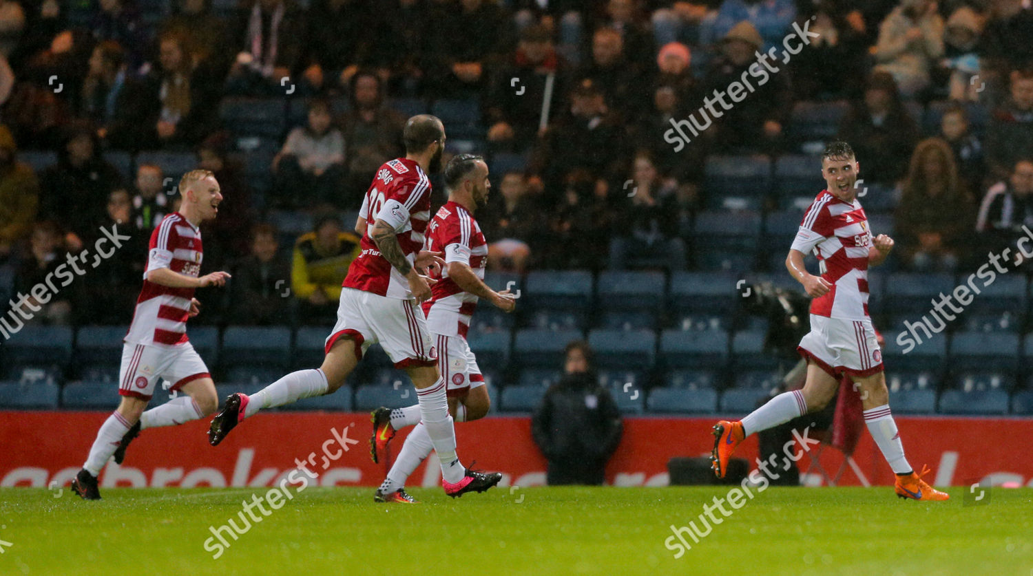 Darren Lyon Hamilton Academical Celebrates Scoring Editorial Stock ...