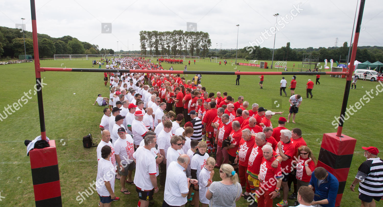 Participants Wait Bind Together Attempt Worlds Editorial Stock Photo ...