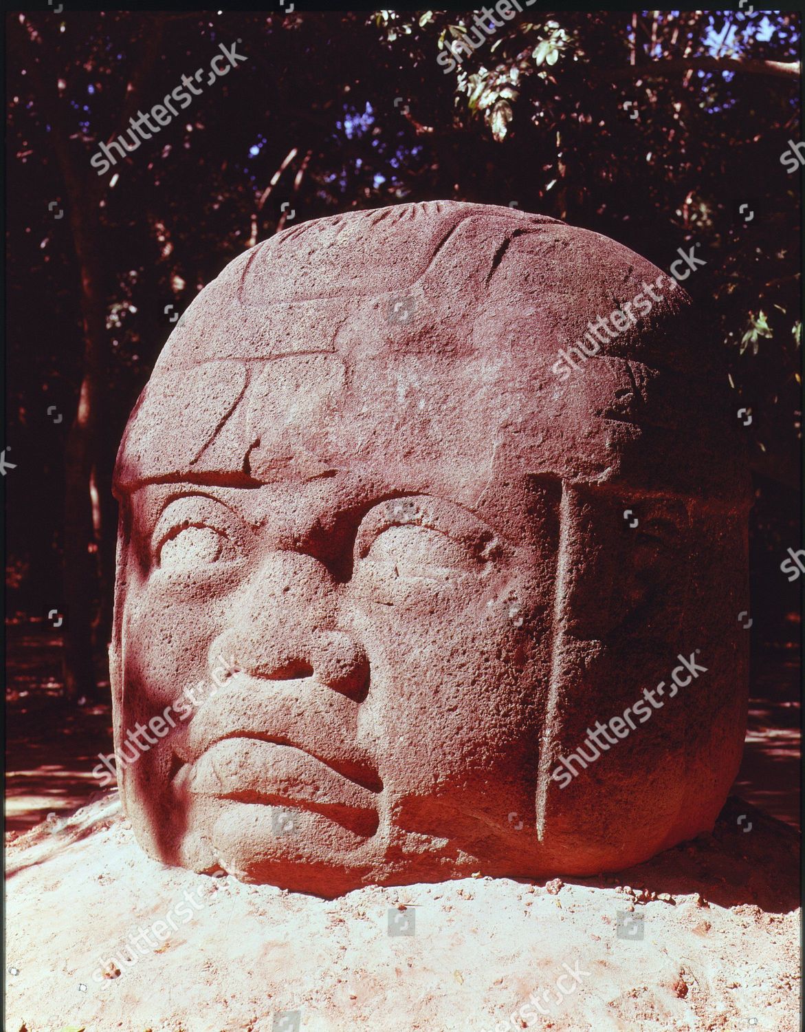 Colossal Stone Head 20 Tonnes Negroid Editorial Stock Photo - Stock ...