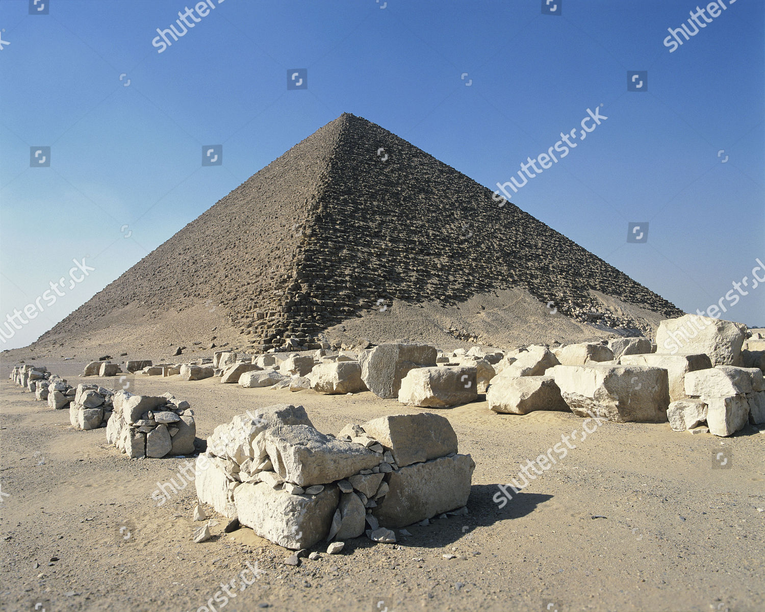 Red Pyramid Snefru 1st King 4th Editorial Stock Photo - Stock Image ...