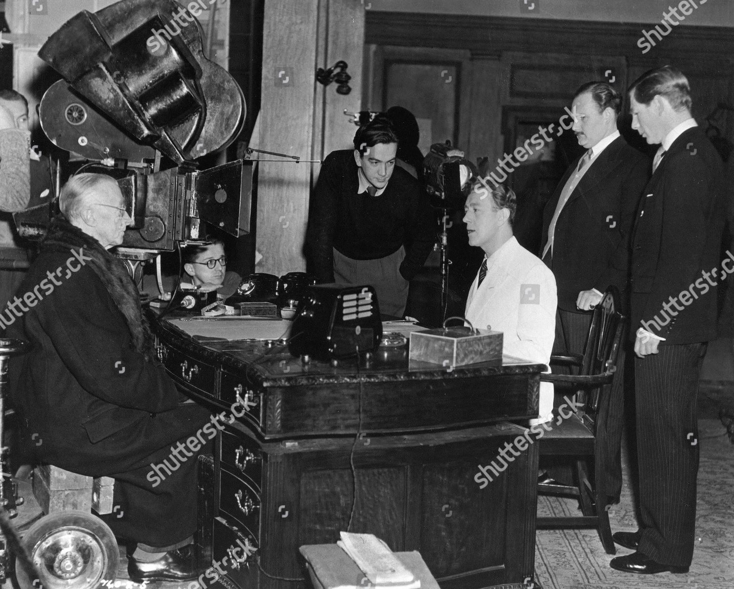 Alexander Mackendrick Ernest Thesiger Guinness Alec Editorial Stock ...