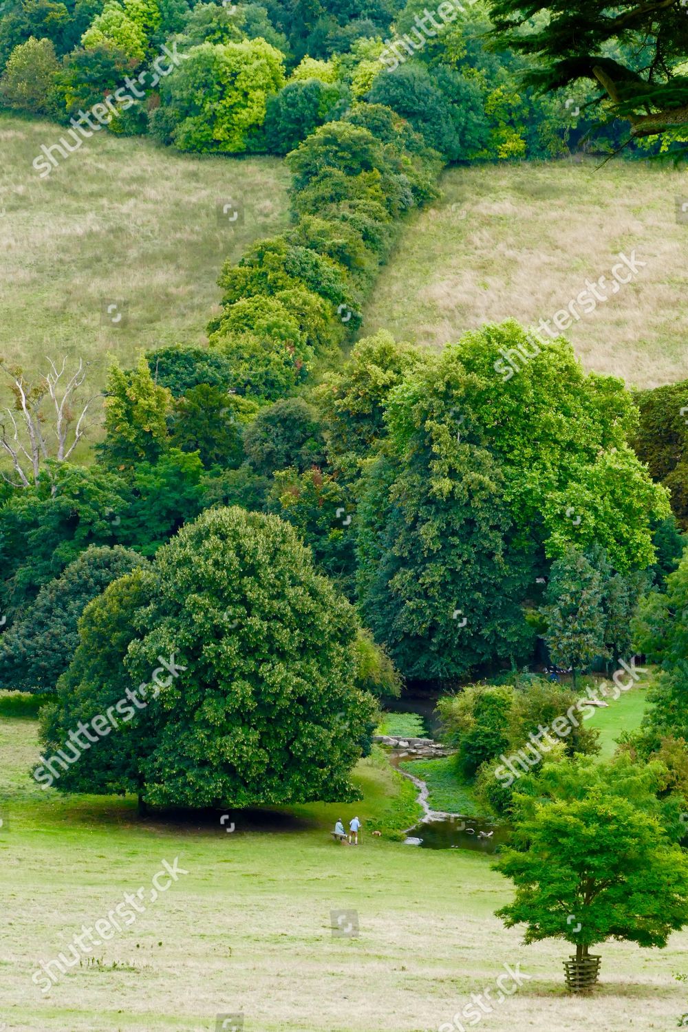 People Enjoy Humid Overcast Afternoon Hughenden Editorial Stock Photo ...