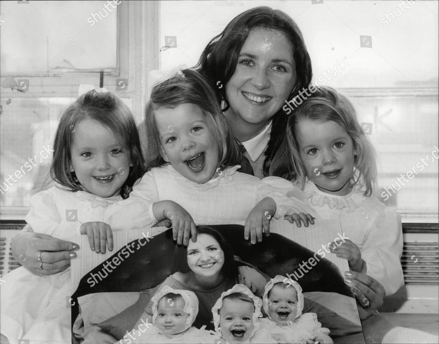 Actress Erin Geraghty Her Triplet Daughters Editorial Stock Photo ...