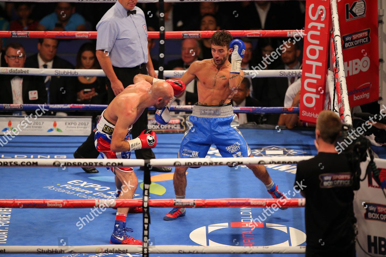 Lee Haskins Stuart Hall Fight O2 Editorial Stock Photo - Stock Image ...