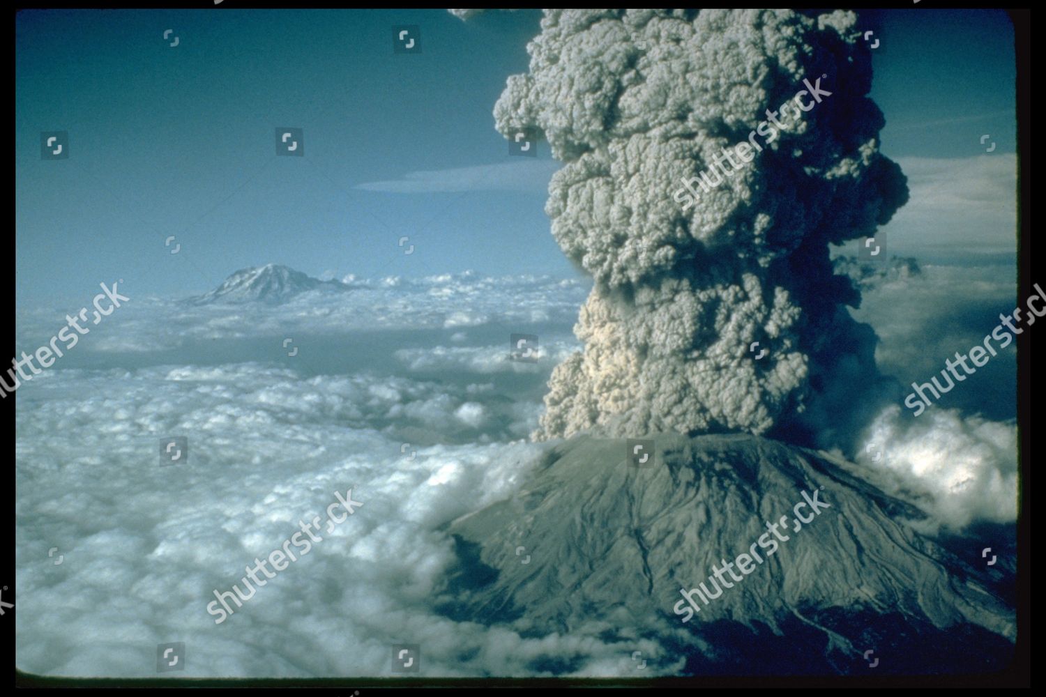 Eruption Mount St Helens Mount Rainier Editorial Stock Photo - Stock ...