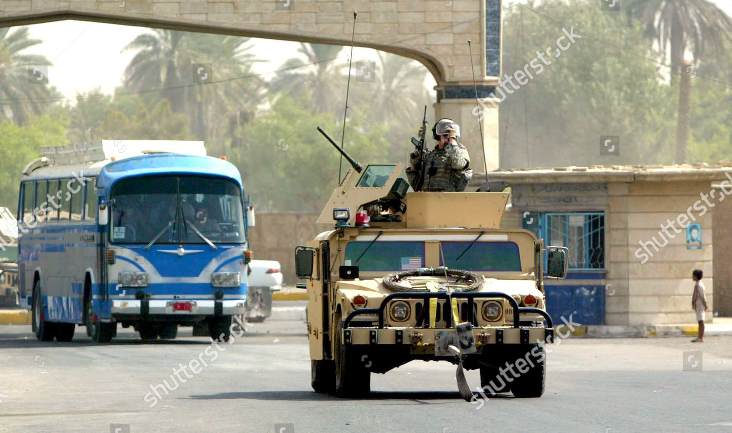 Freed Iraqi Prisoners Being Taken Alawi Editorial Stock Photo - Stock ...