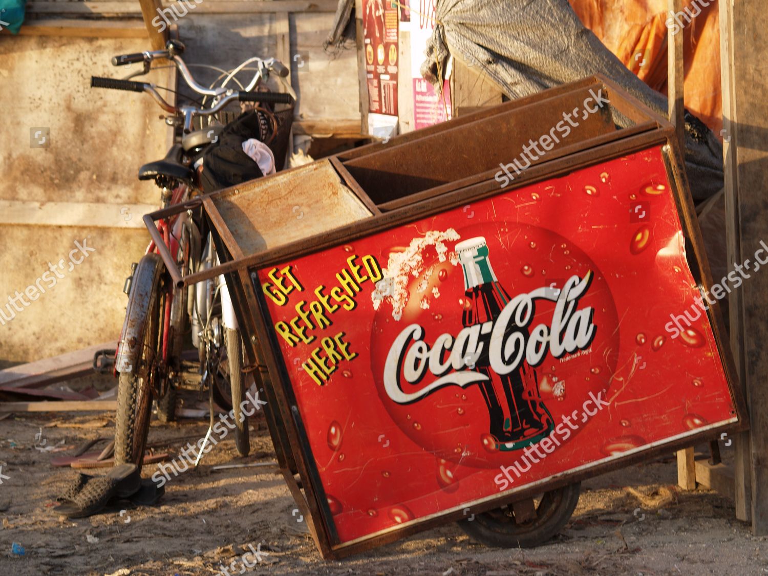 Coke Trolley Waterfront Stone Town Zanzibar Editorial Stock Photo ...