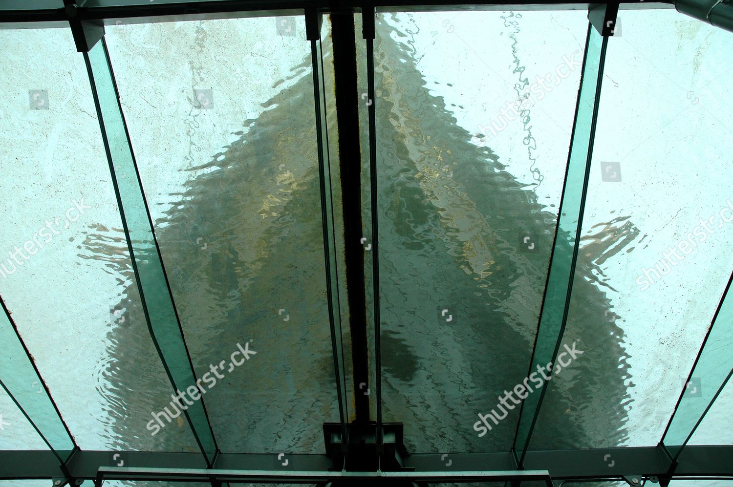 Under Glass Waterline Plate Ss Great Editorial Stock Photo - Stock ...