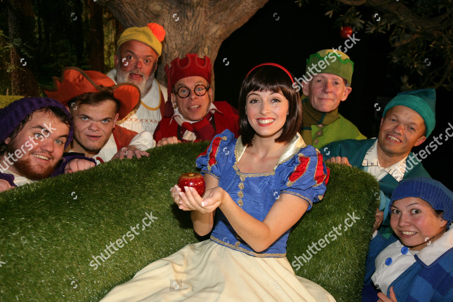 Melissa Potts Snow White Seven Dwarfs Editorial Stock Photo - Stock ...