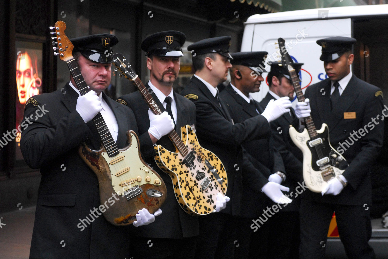 Harrods Security Guards Receive Delivery Valuable Editorial Stock Photo ...