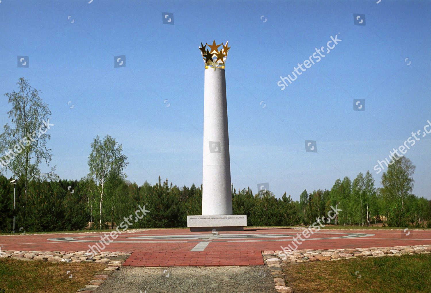 Geographic Centre Monument Compass Marking Geographical Editorial Stock ...