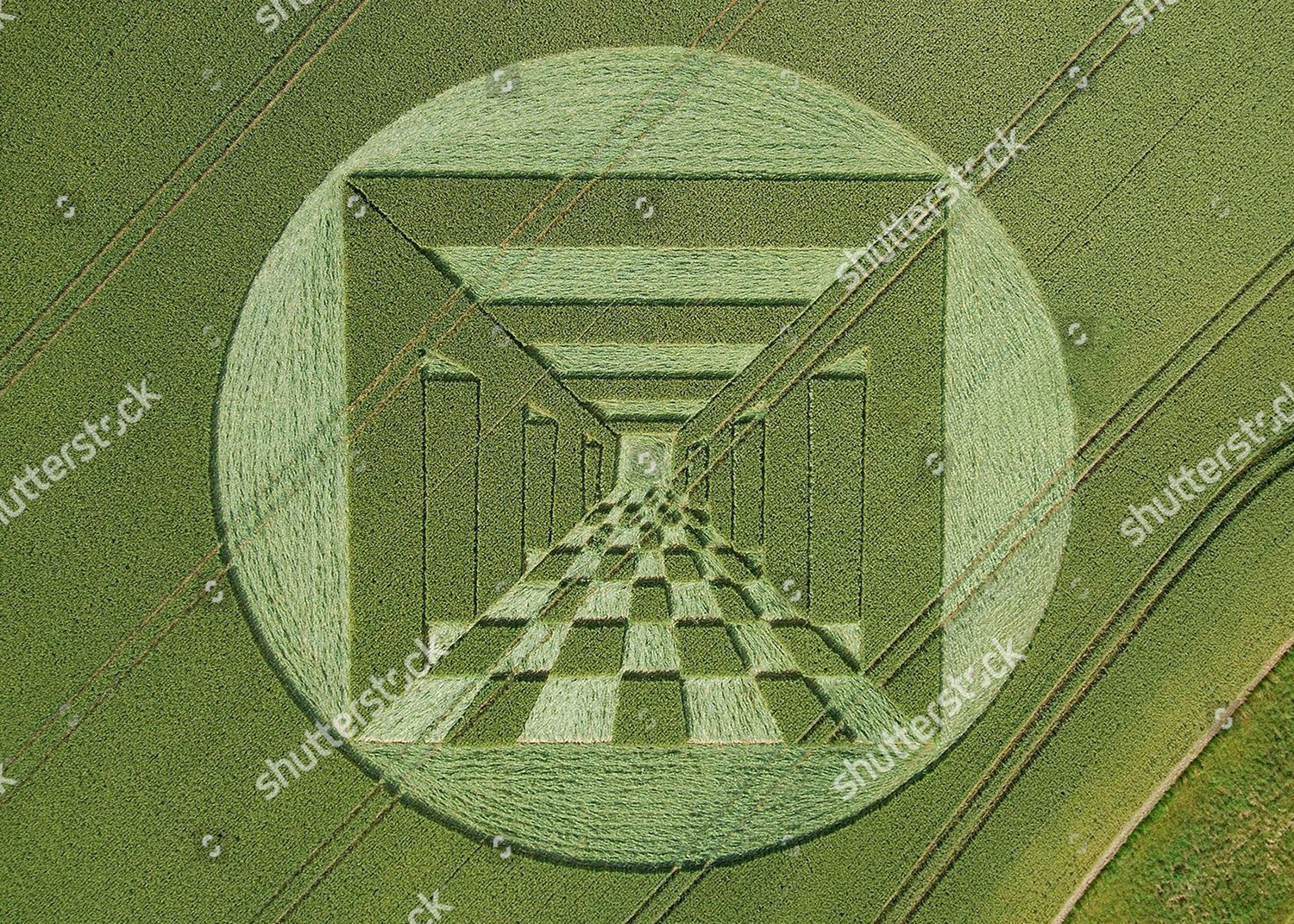 Crop Circle Silbury Hill That Seems Editorial Stock Photo - Stock Image ...