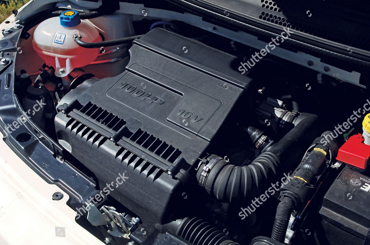 14 Litre 16v Fire Engine Fiat Editorial Stock Photo - Stock Image ...