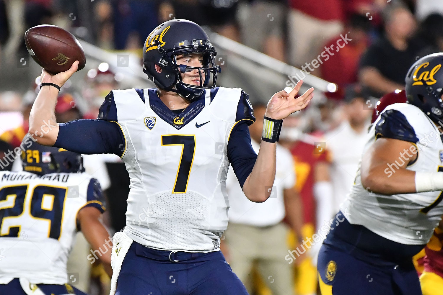 Los Angeles Cacalifornia Golden Bears Quarterback Editorial Stock Photo ...