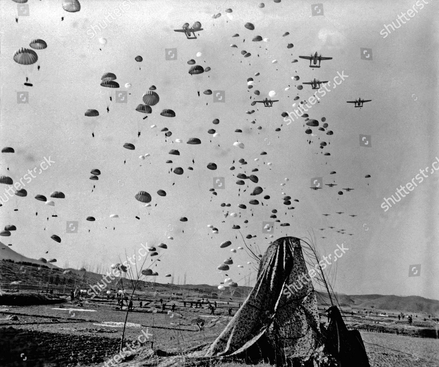 Us Paratroopers 187th Regimental Combat Team Editorial Stock Photo ...