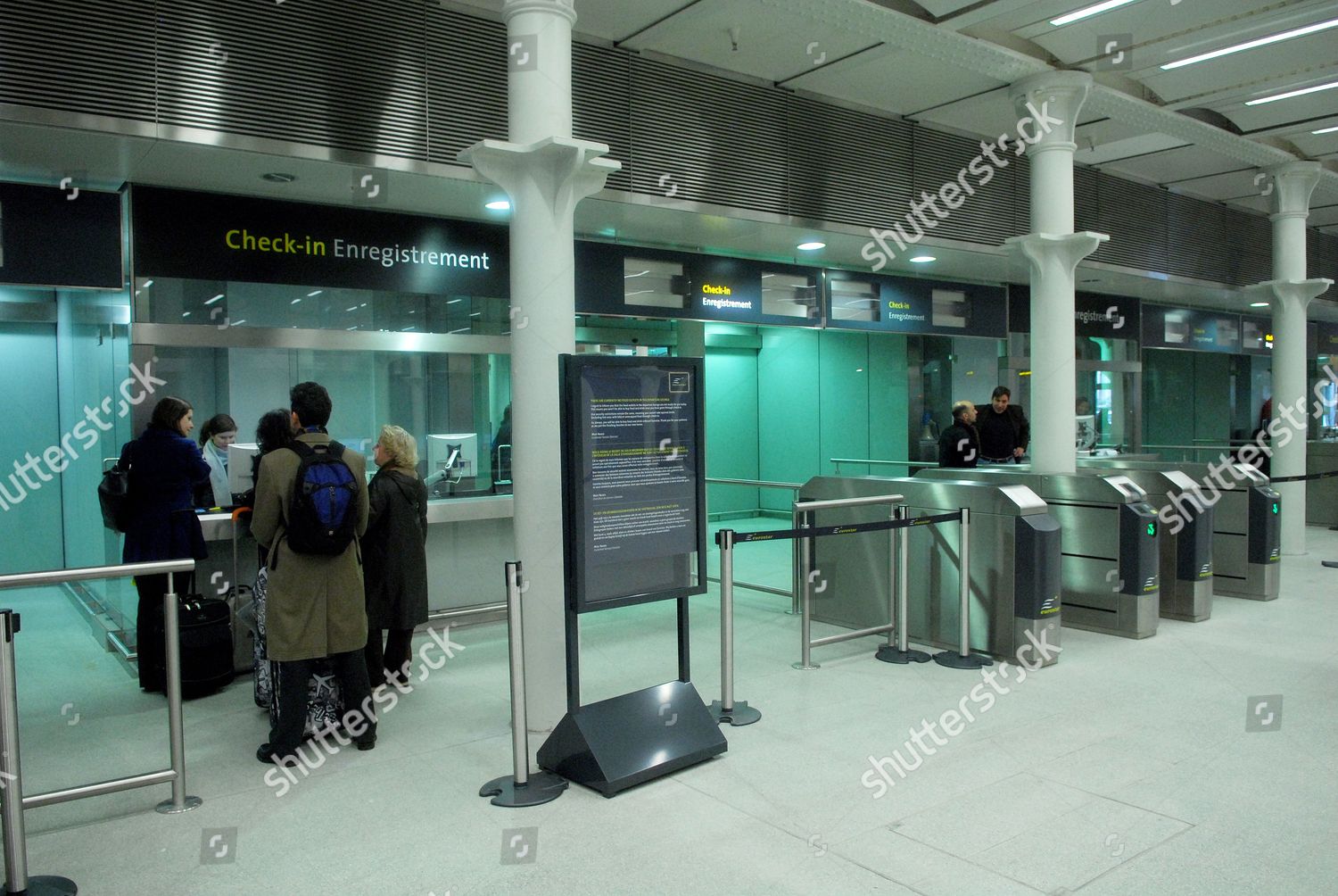 Eurostar Passengers Use Automated Ticket Machines Editorial Stock Photo ...