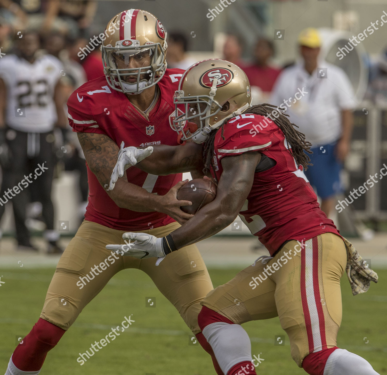 San Francisco 49ers Quarterback Colin Kaepernick Editorial Stock Photo ...