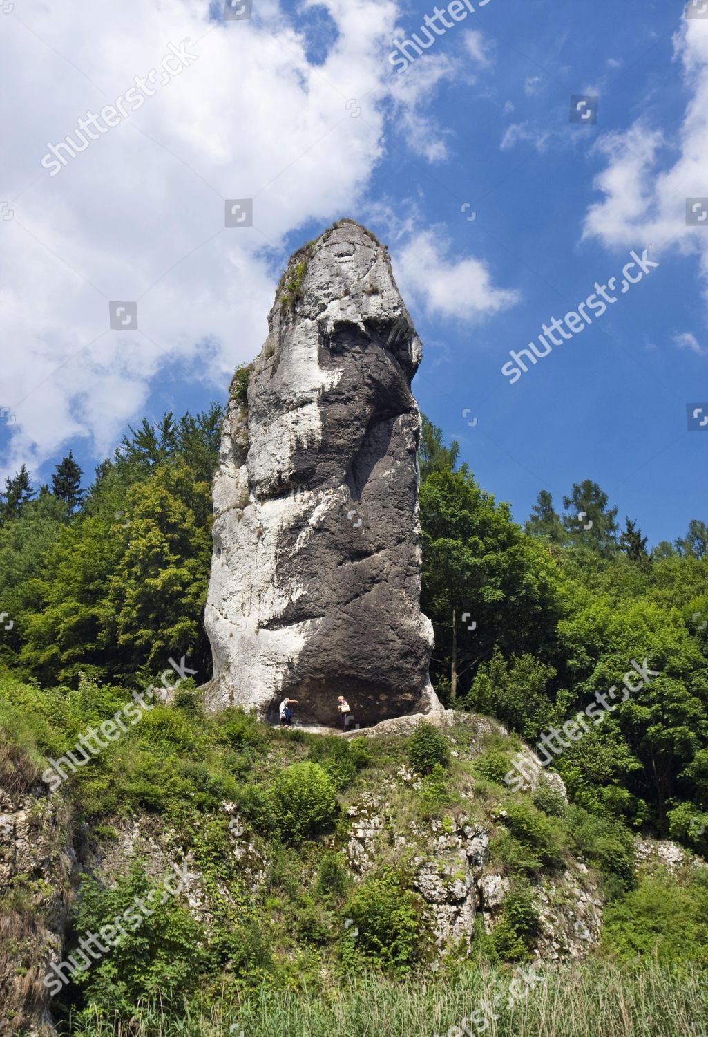 Maczuga Herkulesa Stone Ojcowski National Park Editorial Stock Photo ...