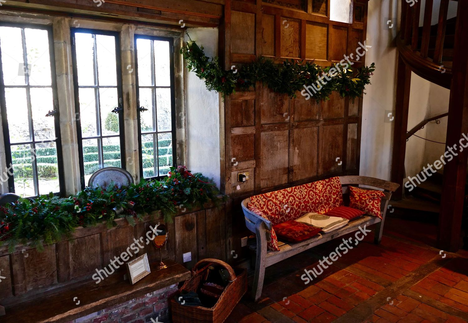 Traditional Tudor Decorations Display Tudor Banquet Editorial Stock ...