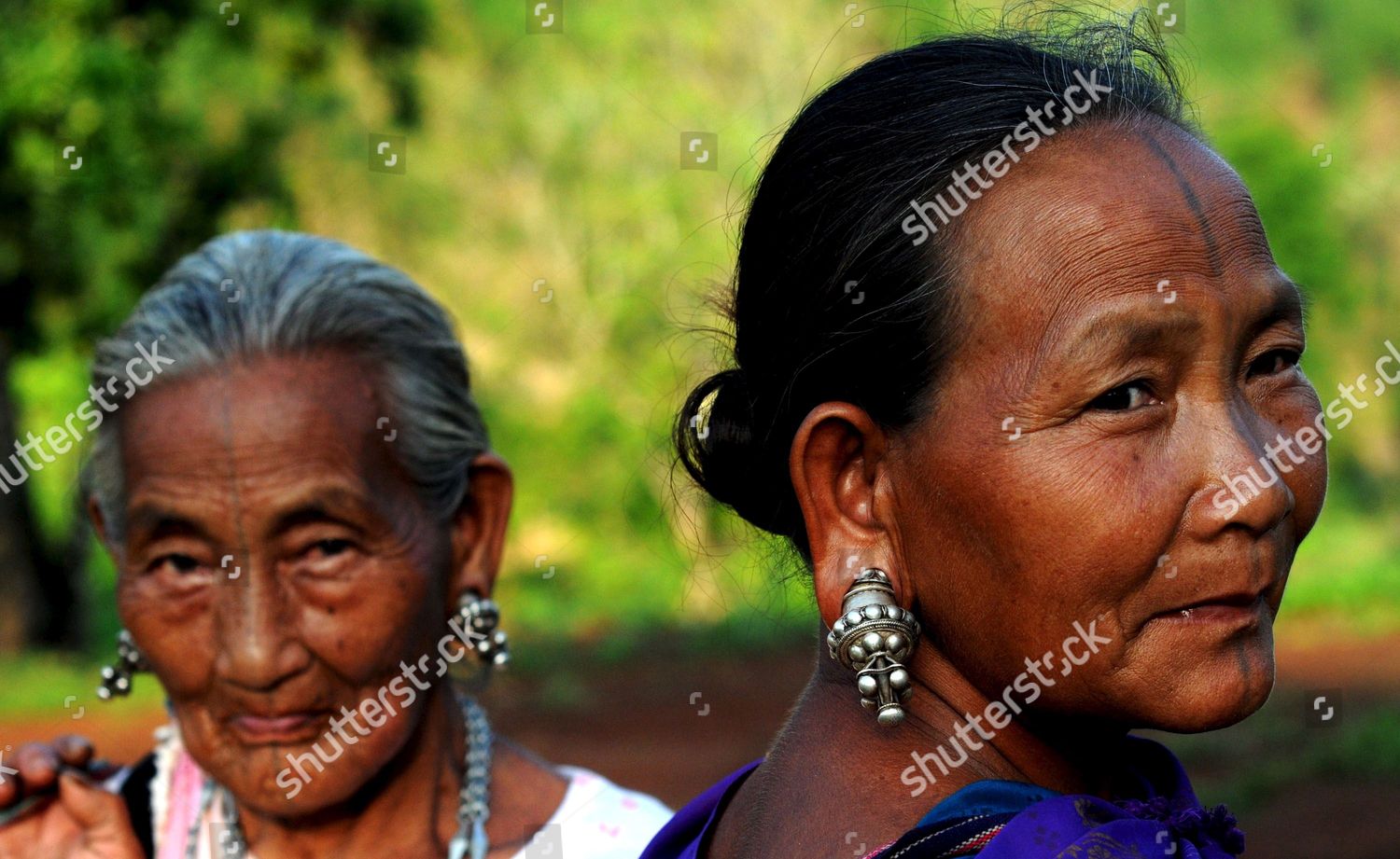 Karbi Tribal Women Wearing Their Traditional Editorial Stock Photo ...