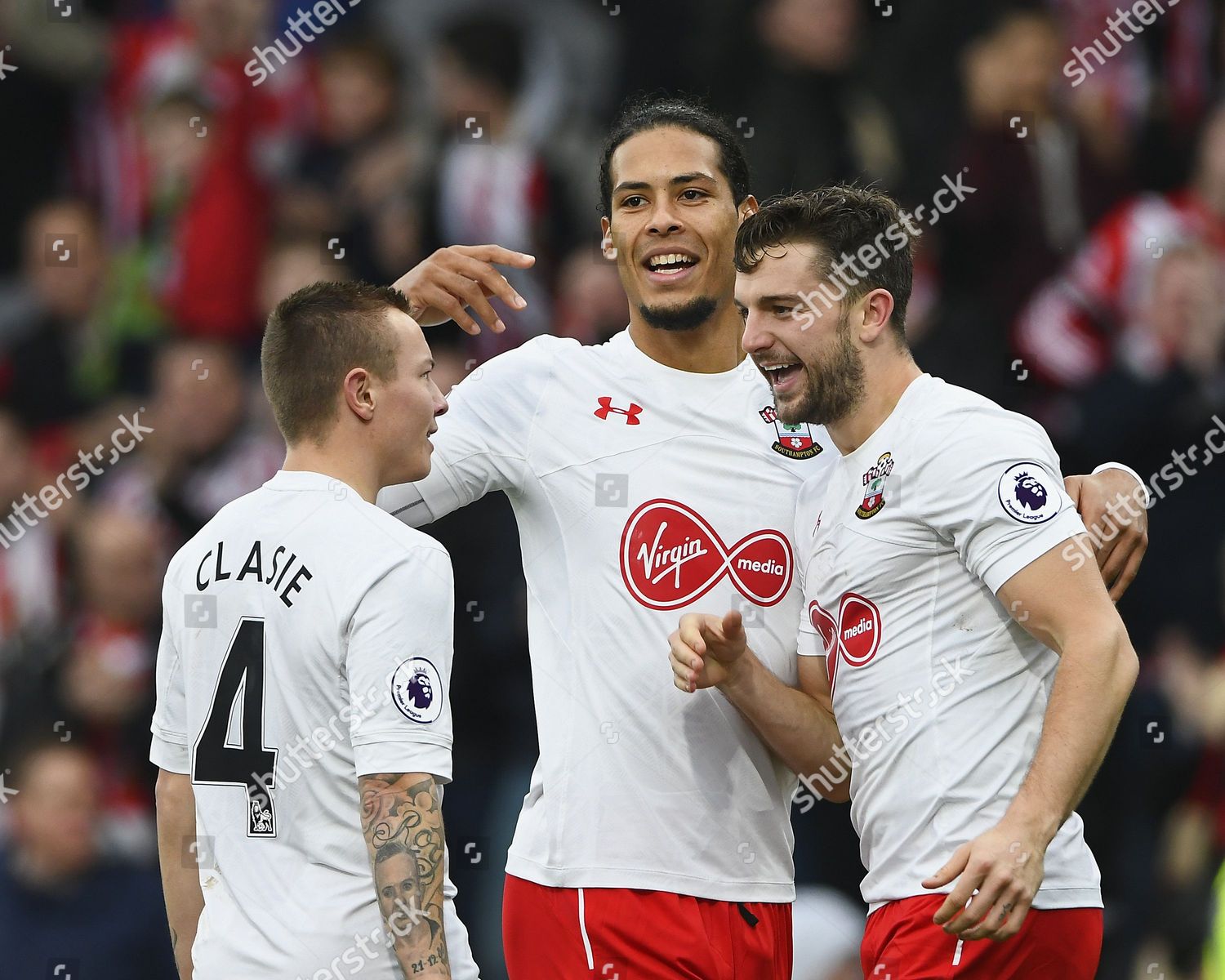 Jay Rodriguez Southampton Right Celebrates Scoring Editorial Stock ...
