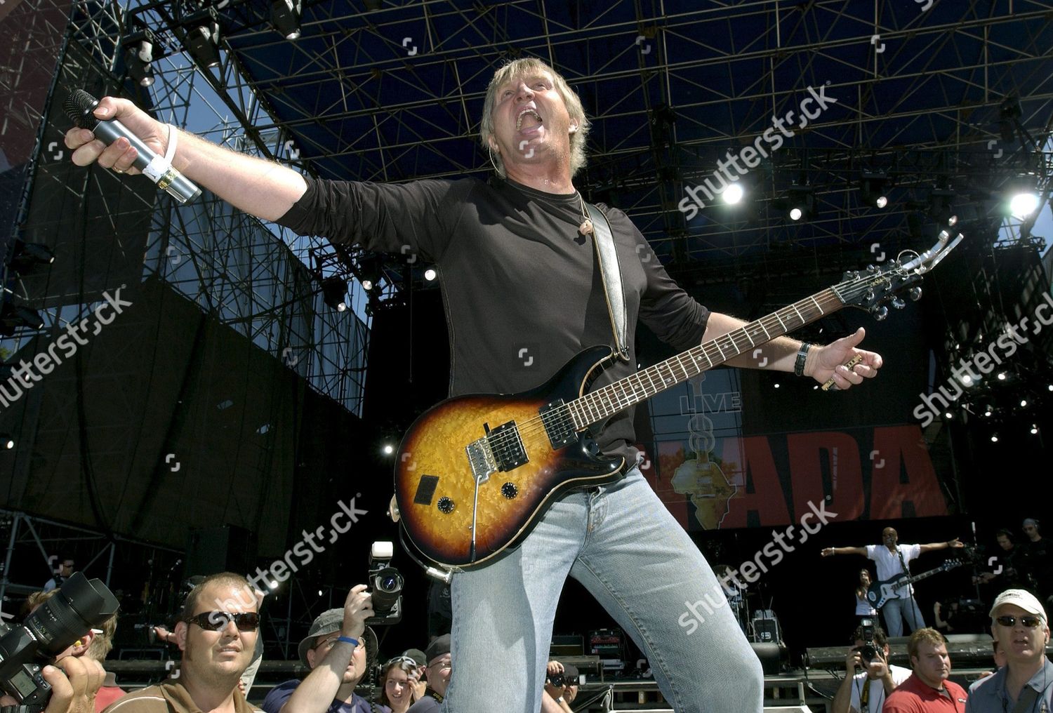 Rocker Tom Cochrane First Performer Live Editorial Stock Photo - Stock ...