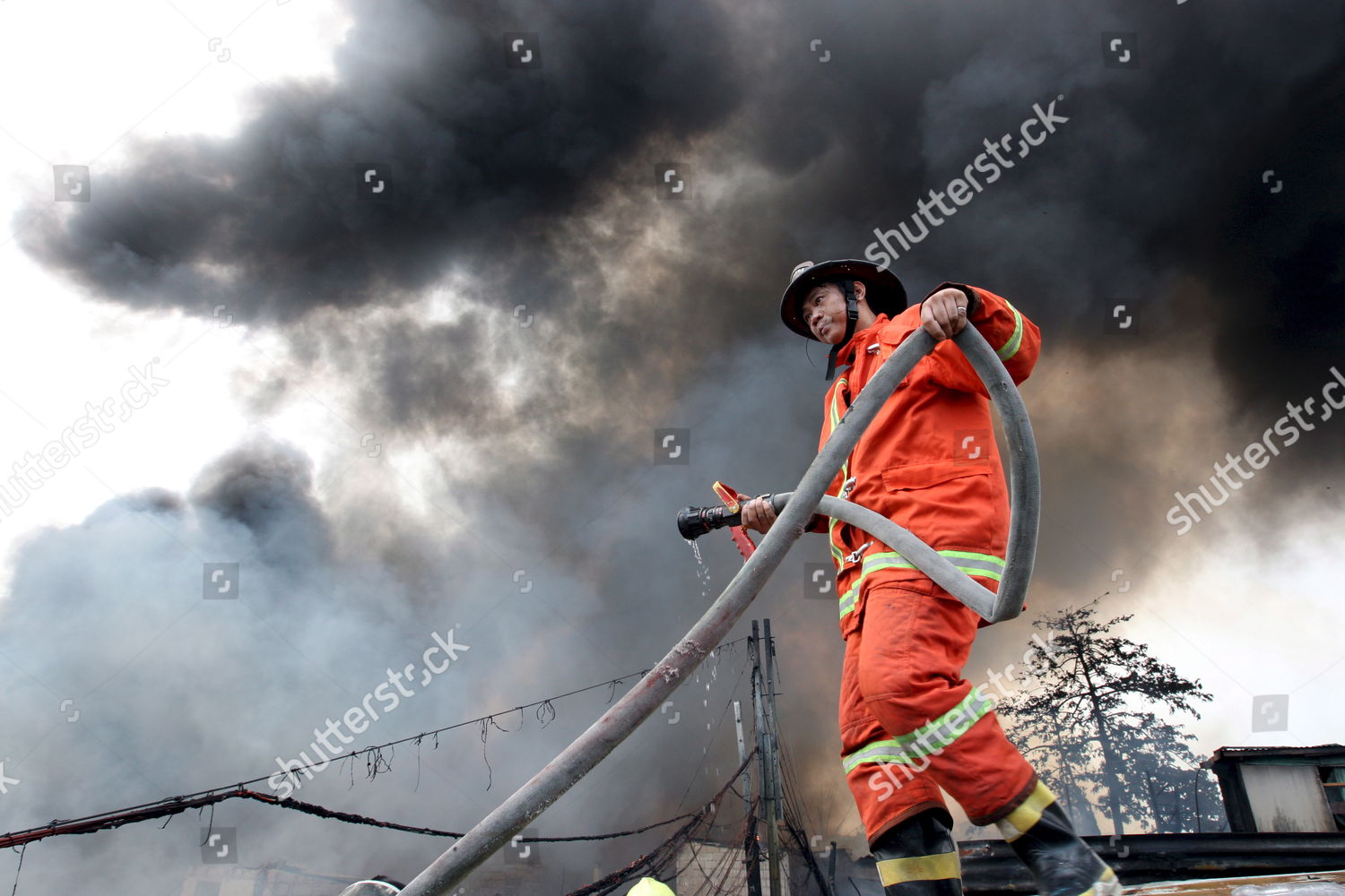Filipino Firefighter Gets Into Position Before Editorial Stock Photo ...