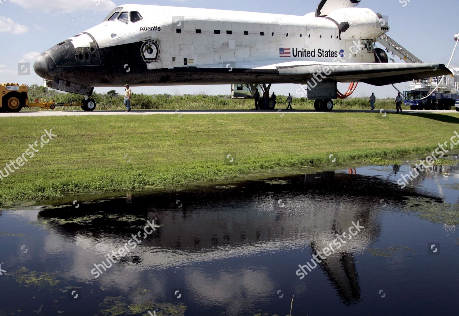 Space Shuttle Atlantis Reflected Pond Moved Editorial Stock Photo ...