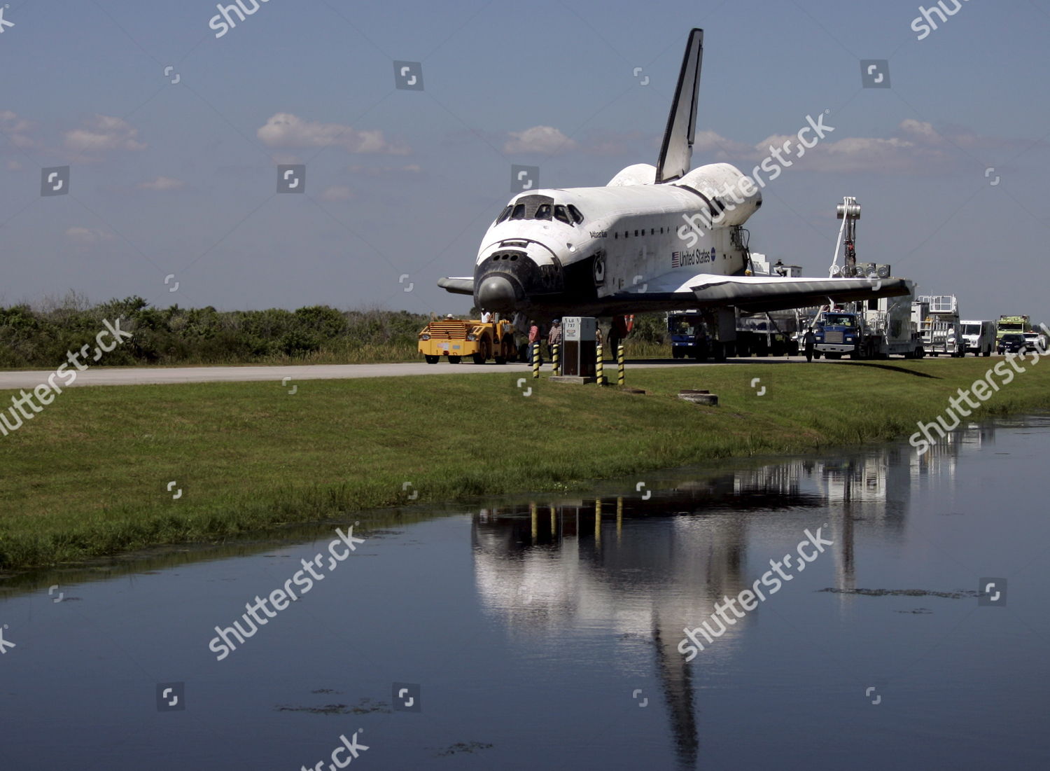 Space Shuttle Atlantis Moved On Tow Editorial Stock Photo - Stock Image ...
