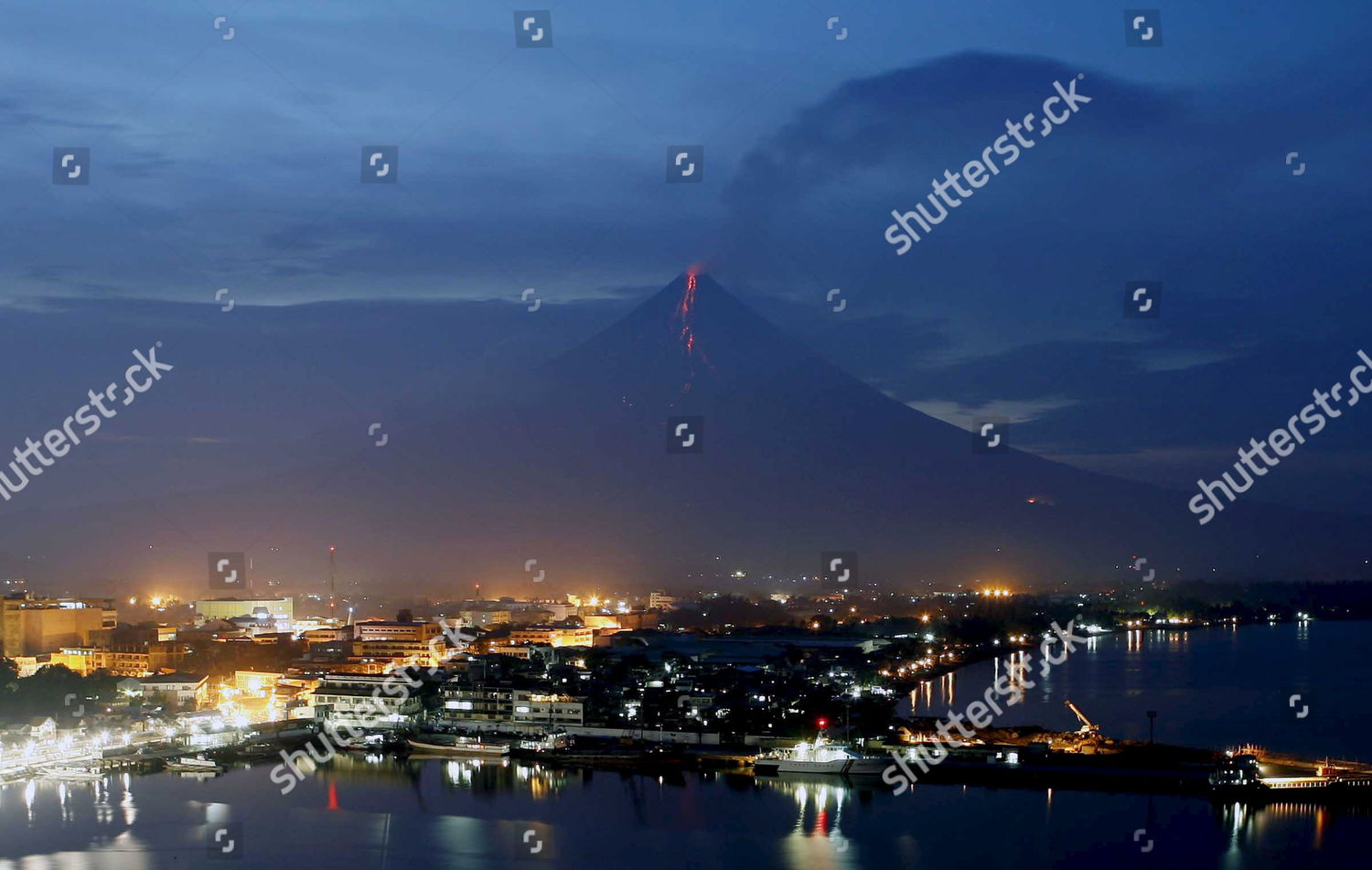 Lava Cascades Down Slope Mayon Volcano Editorial Stock Photo - Stock ...