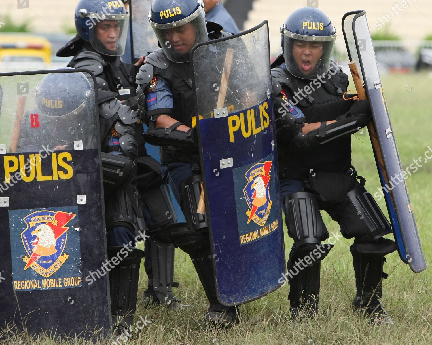 Philippine Police Conduct Defensive Formation Routines Editorial Stock ...