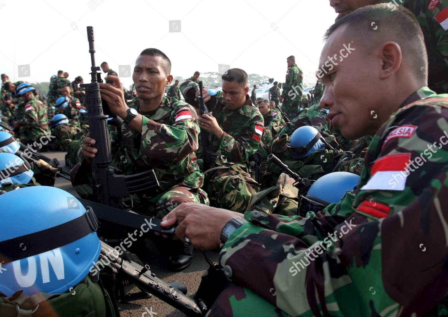 Indonesian Soldiers Prepare Their Rifles They Editorial Stock Photo ...