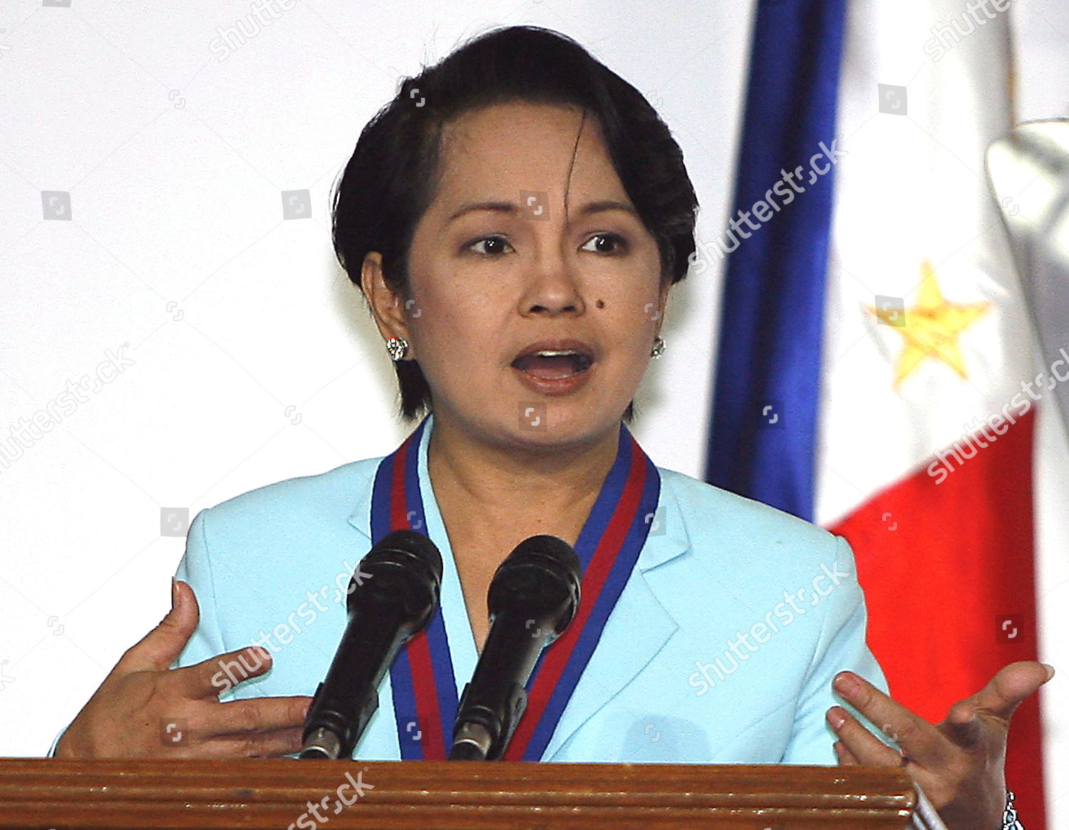 President Gloria Macapagal Arroyo Deliver Her Editorial Stock Photo ...