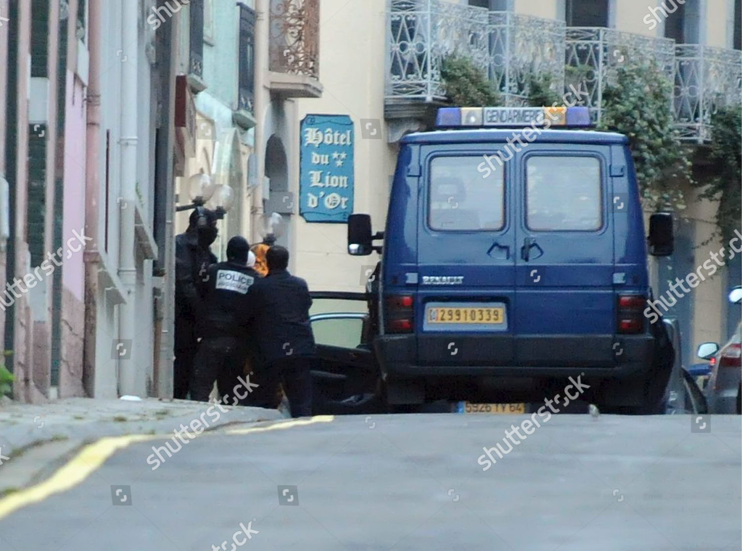 Masked Police Anti Terrorist Unit Officers Editorial Stock Photo ...