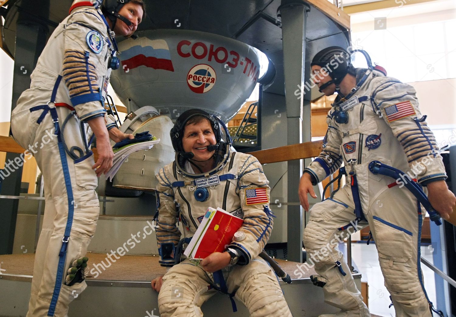 International Space Crew Members Commander Gennay Editorial Stock Photo ...