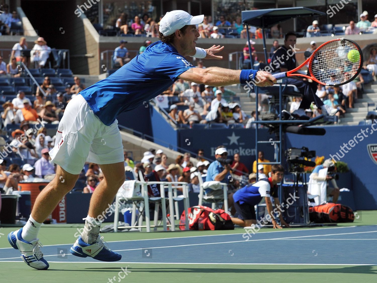 Andy Murray Great Britain Reaches Forehand Editorial Stock Photo ...