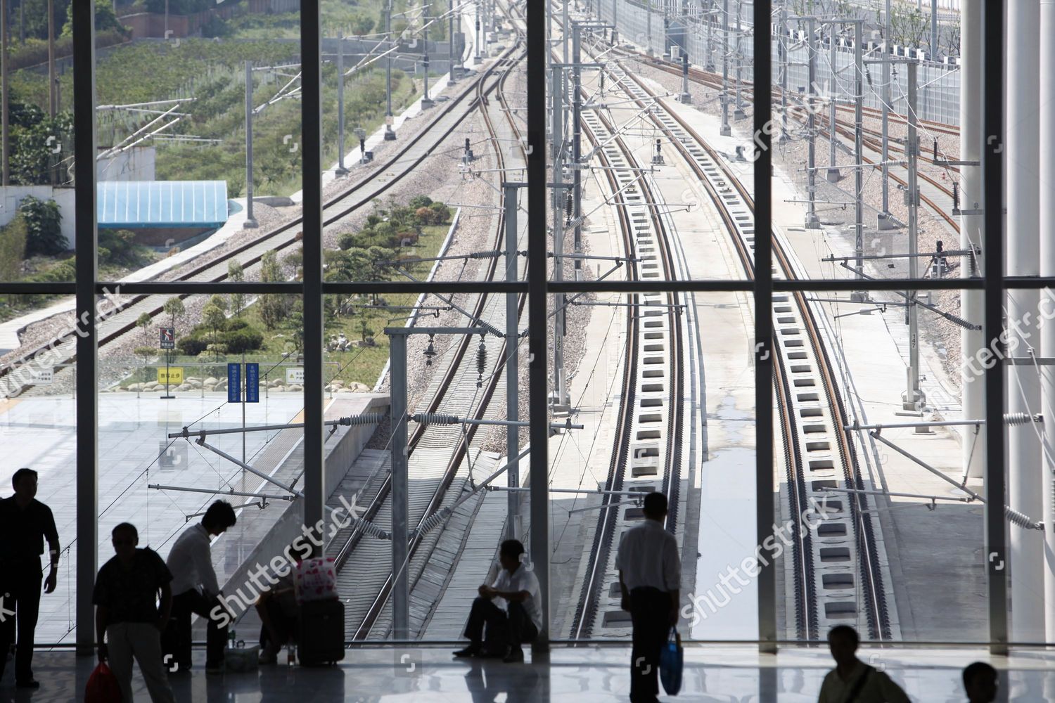 Passengers Walk On Platform Overlooking Hgihspeed Editorial Stock Photo ...
