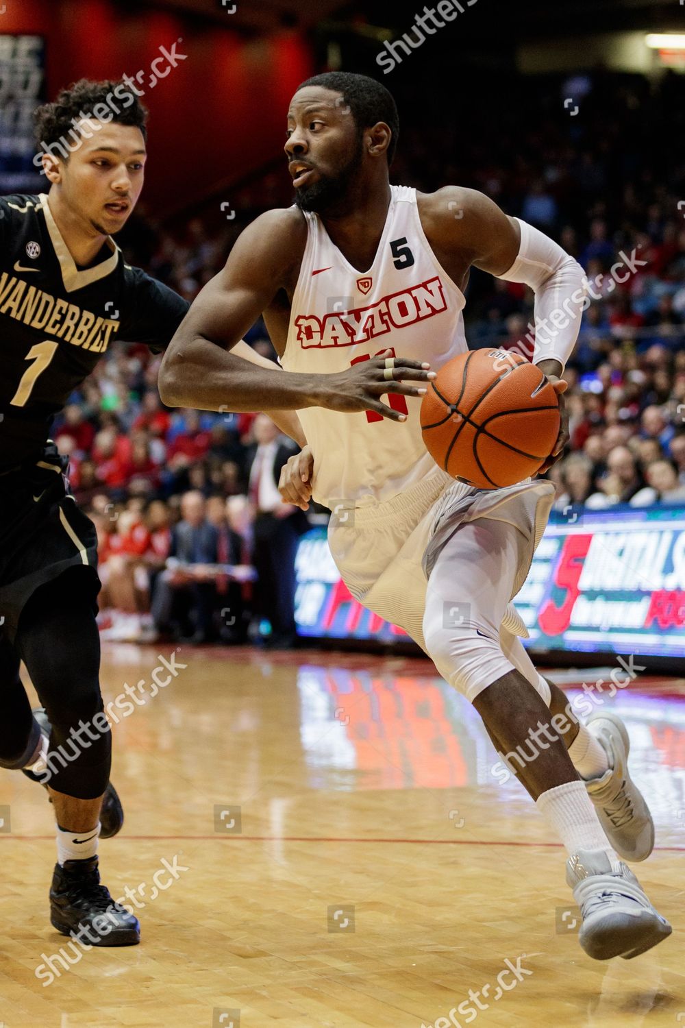 Th Dayton Flyers Guard Scoochie Smith Editorial Stock Photo - Stock ...