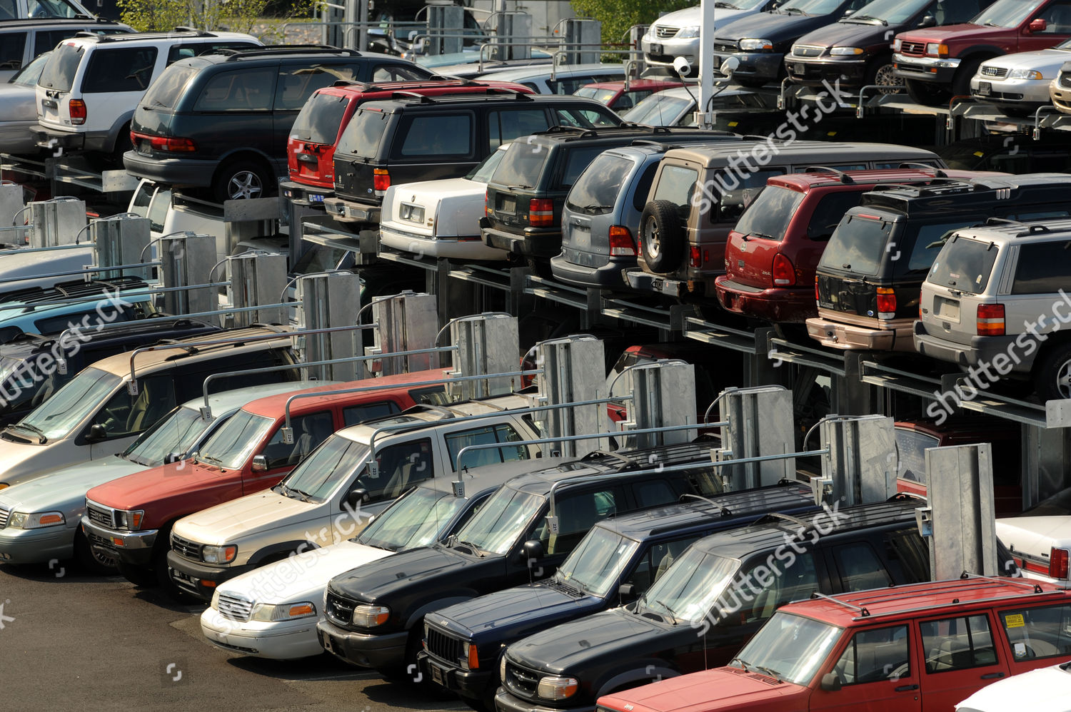 Used Clunker Cars Sit Auto Dealer Editorial Stock Photo - Stock Image ...