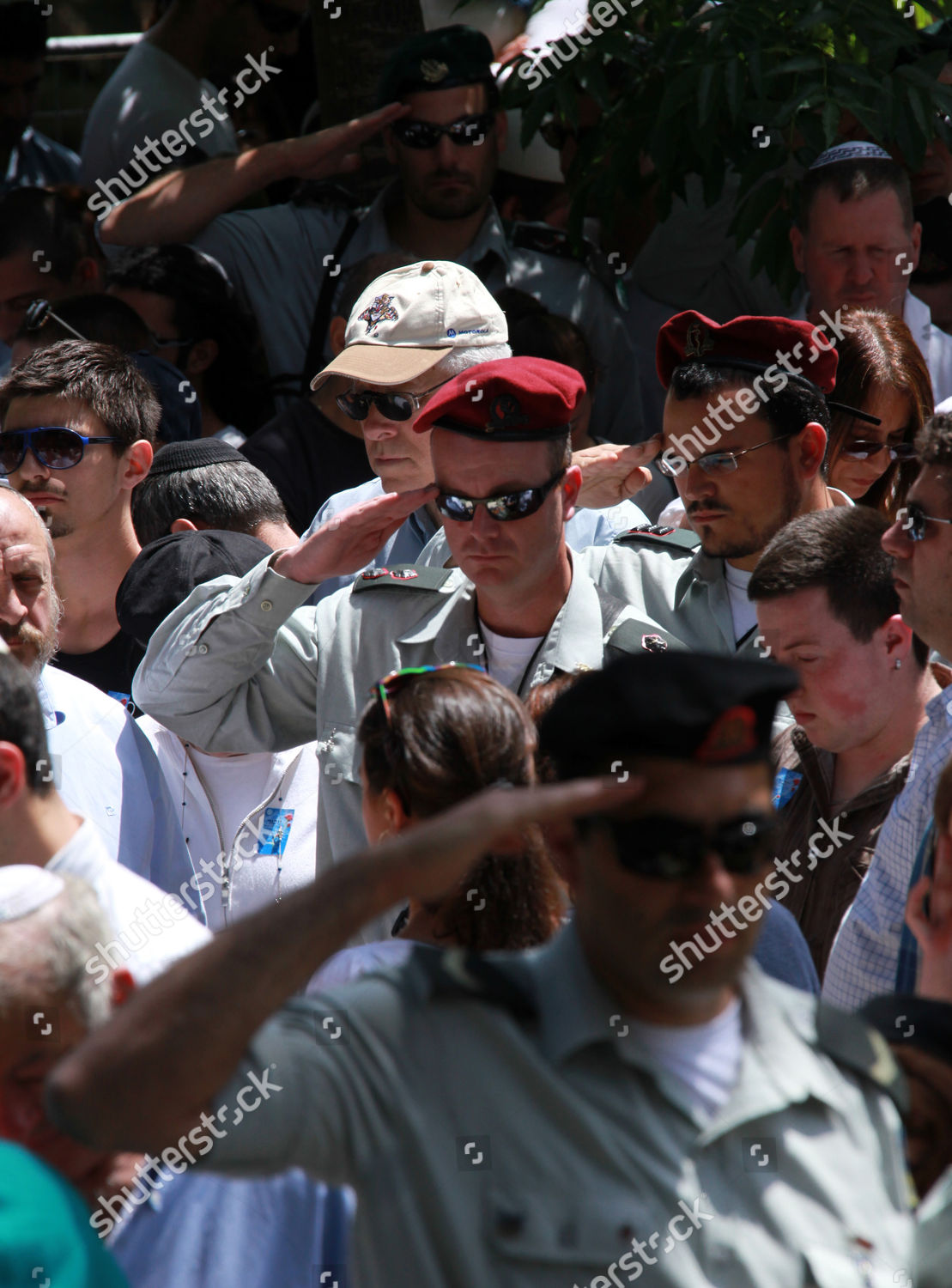Israeli Soldiers Salute Mt Herzl Military Editorial Stock Photo - Stock ...