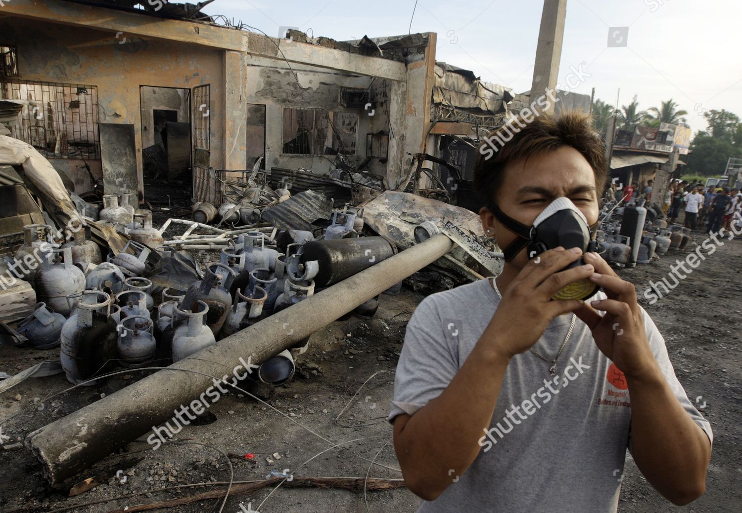 Filipino Resident Wear Gas Mask Scene Editorial Stock Photo - Stock ...