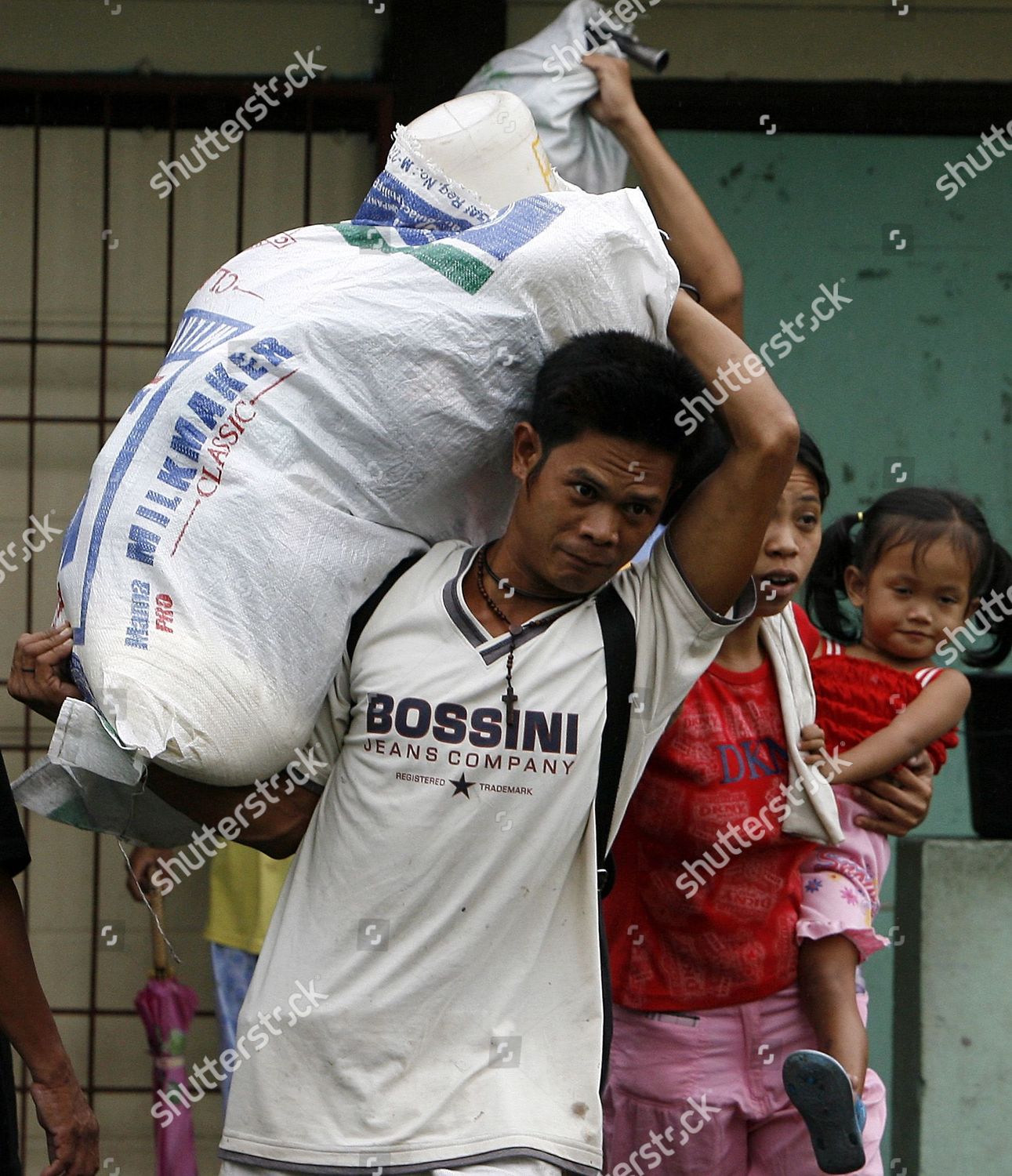 Filipino Villagers Carry Belongings They Return Editorial Stock Photo ...