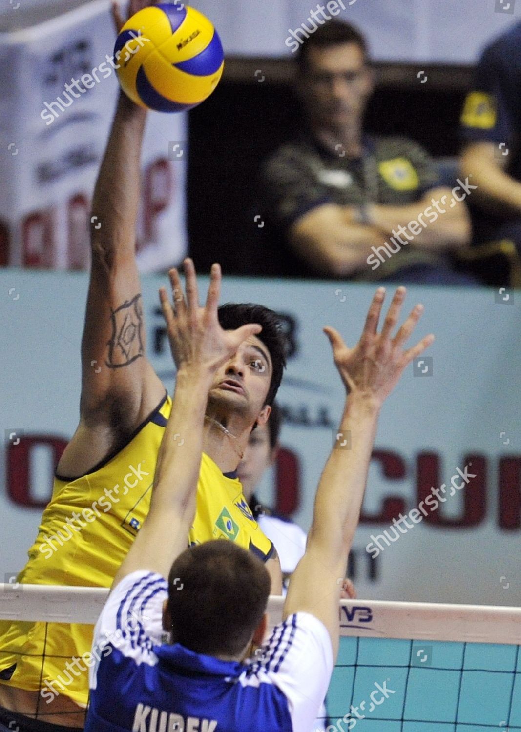 Leandro Vissotto Neves Brazil Spikes Ball Editorial Stock Photo - Stock ...