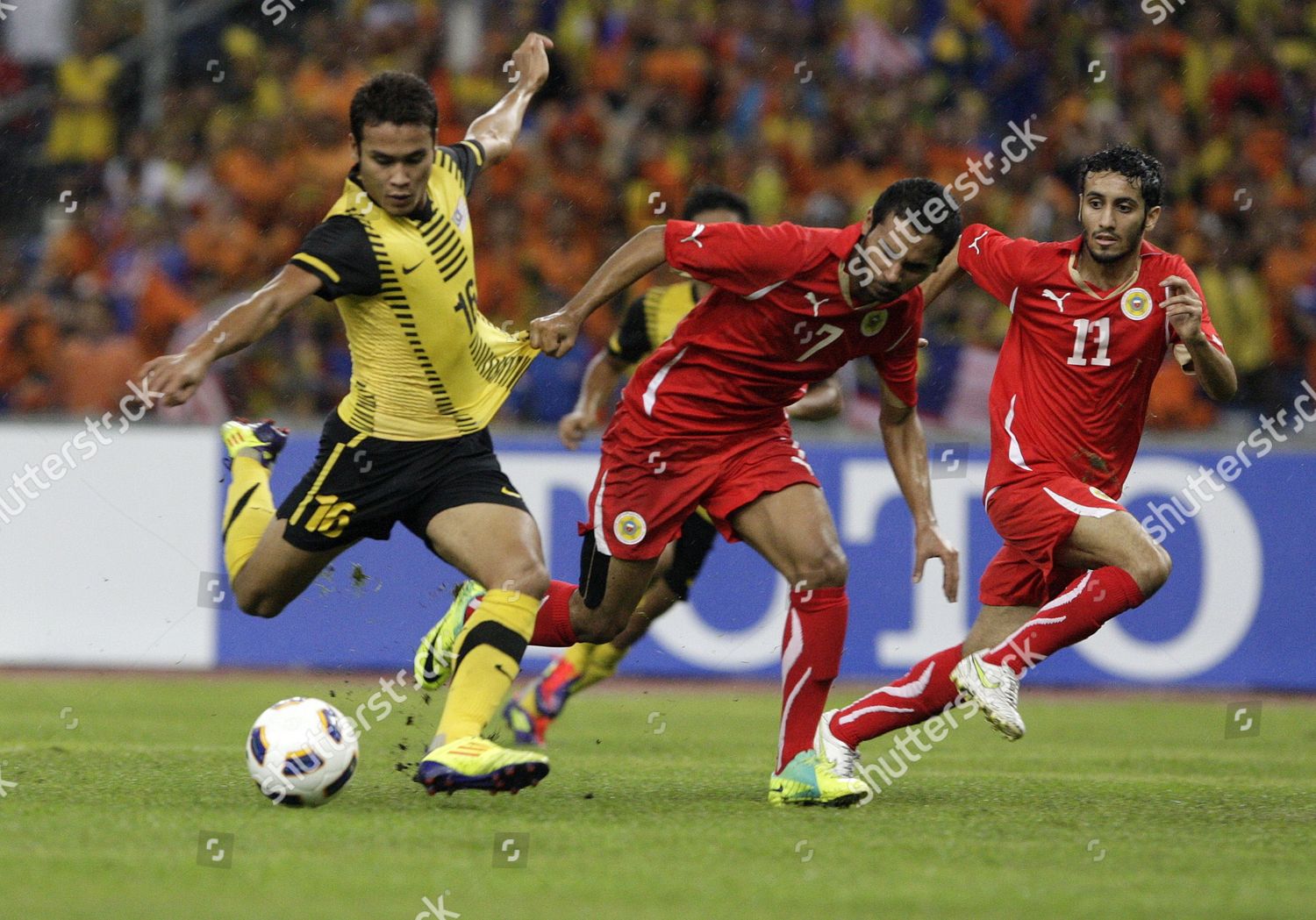 Malaysian Wan Zack Haikal L Fights Editorial Stock Photo - Stock Image ...