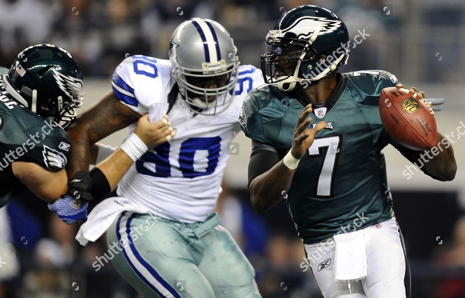 Philadelphia Eagles Quarterback Michael Vick Looks Editorial Stock ...