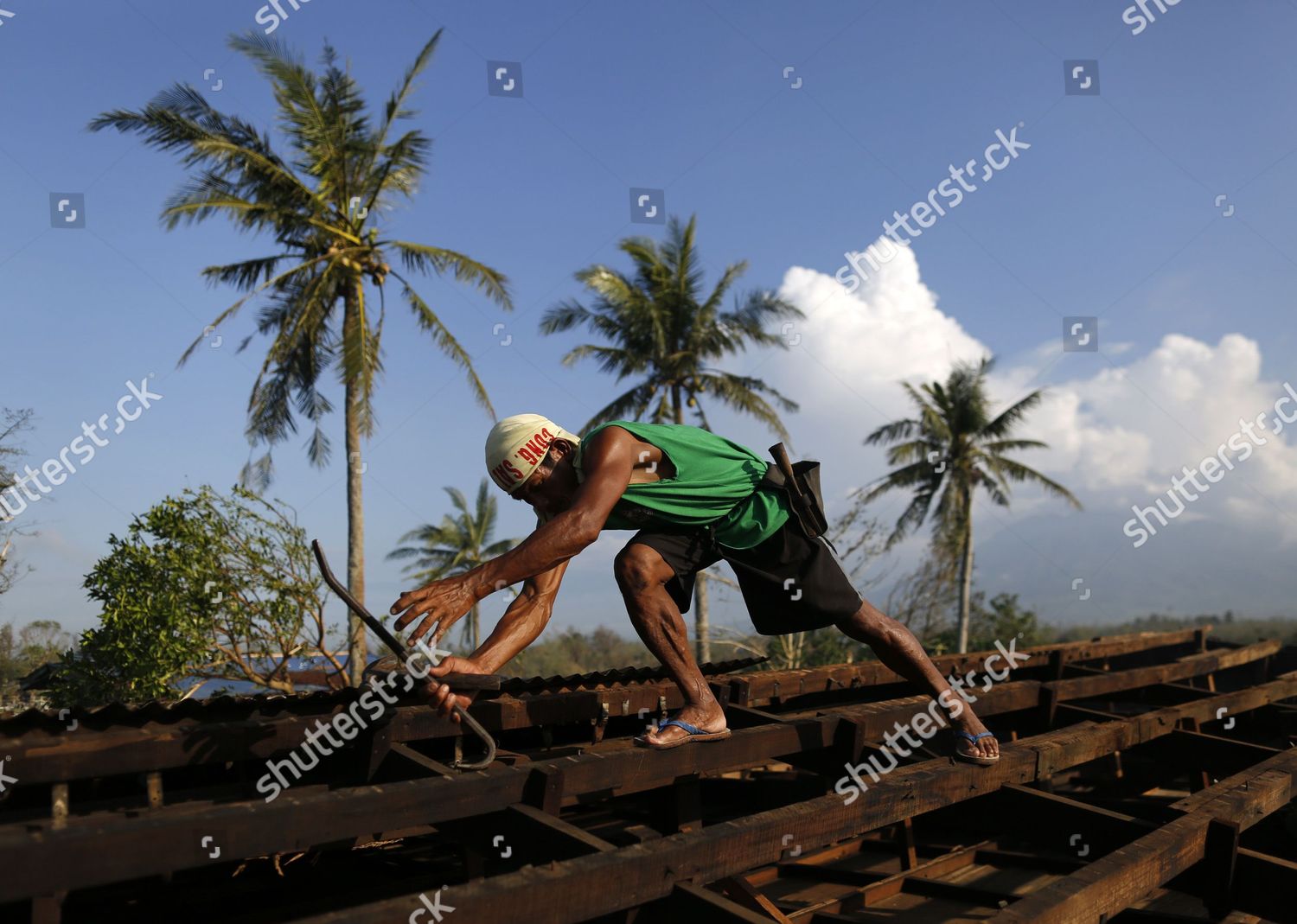 Filipino Typhoon Victim Repairs Damaged Roof Editorial Stock Photo ...