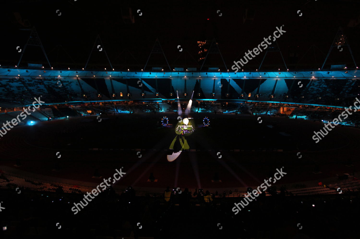 1 000 Balloons Released Mark Official Editorial Stock Photo - Stock ...