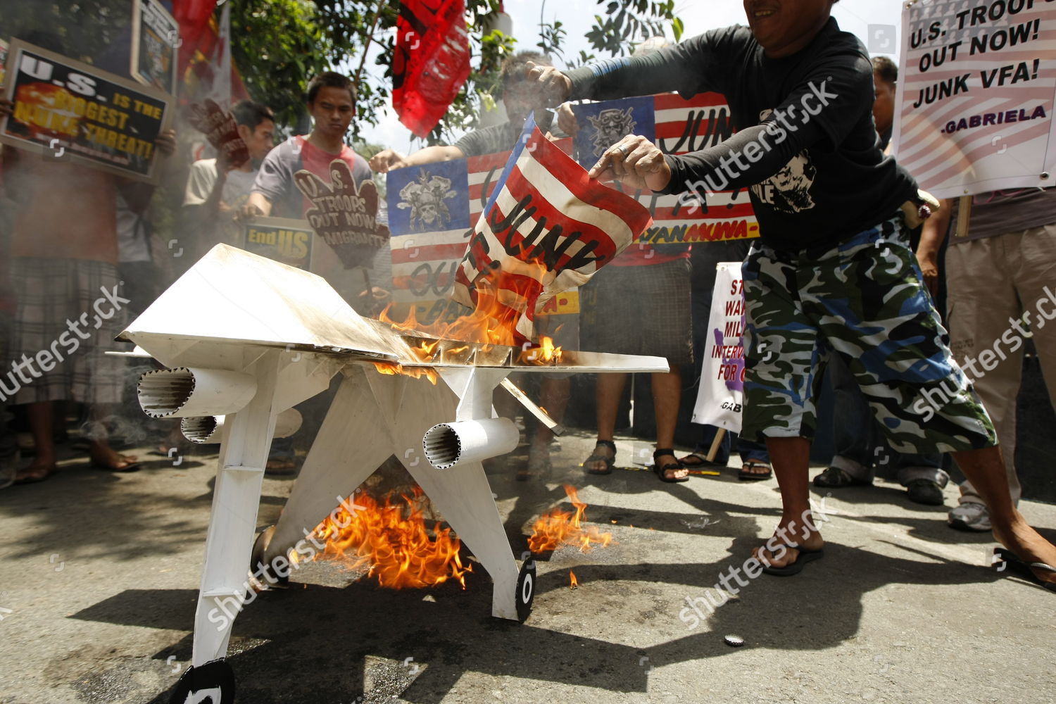 Filipino Demonstrators Burn Mock Usaf Dron Editorial Stock Photo ...